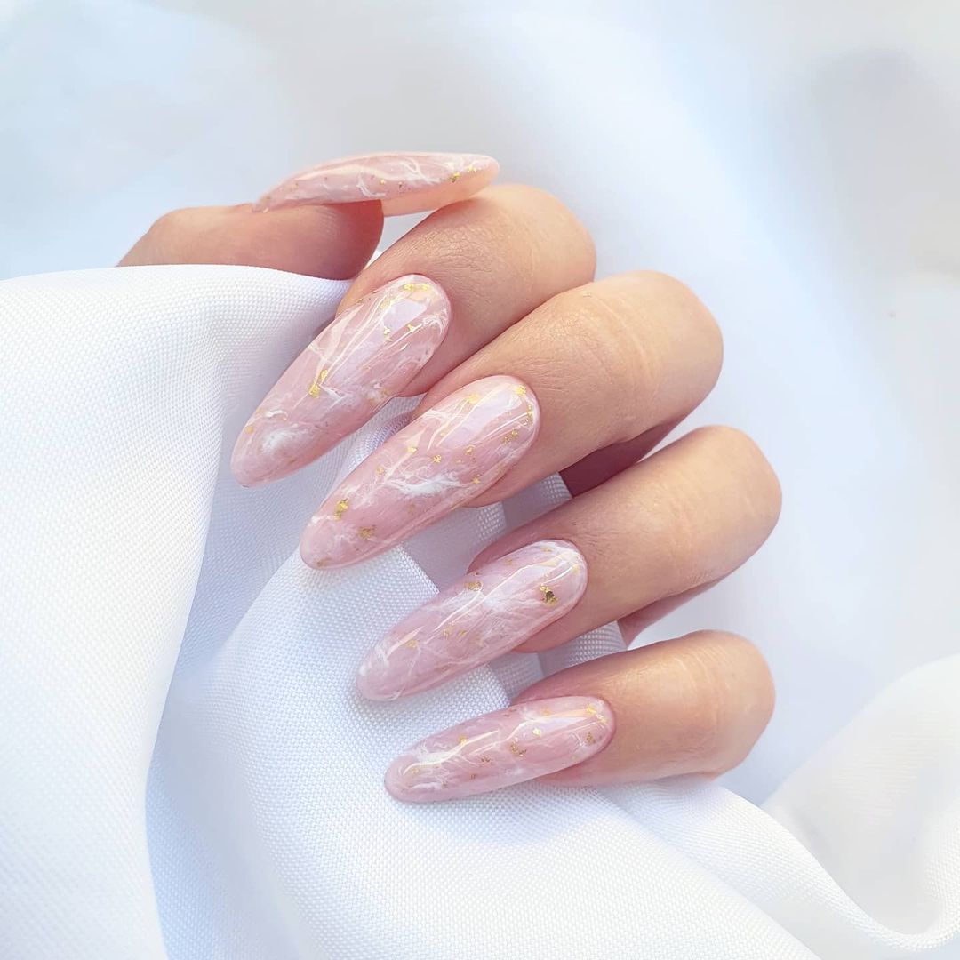 How to Do Marble Nails: 5 Options + 47 Design Ideas