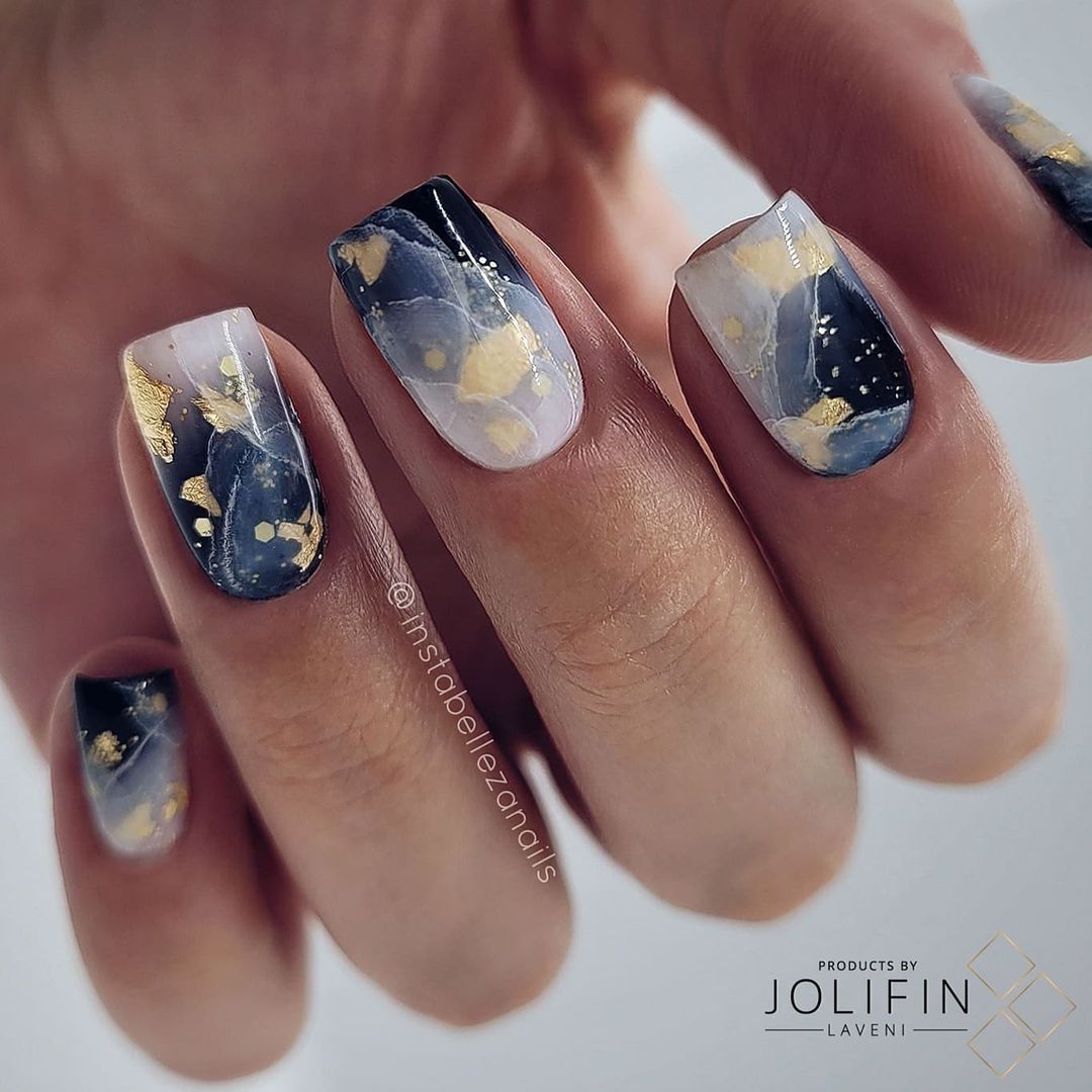 How to Do Marble Nails: 5 Options + 47 Design Ideas